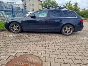 Melns Audi A4 2009 Viļņa, ar dzinēja tilpumu 1.97 L un nobraukumu 358 tūkst. km par 1600 €, foto 4 vietnē AUTOMOTO.COM.LV