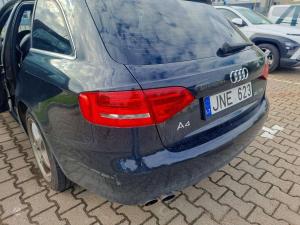 Melns Audi A4 2009 Viļņa, ar dzinēja tilpumu 1.97 L un nobraukumu 358 tūkst. km par 1600 €, foto 8 vietnē AUTOMOTO.COM.LV