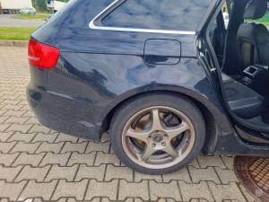 Melns Audi A4 2009 Viļņa, ar dzinēja tilpumu 1.97 L un nobraukumu 358 tūkst. km par 1600 €, foto 10 vietnē AUTOMOTO.COM.LV