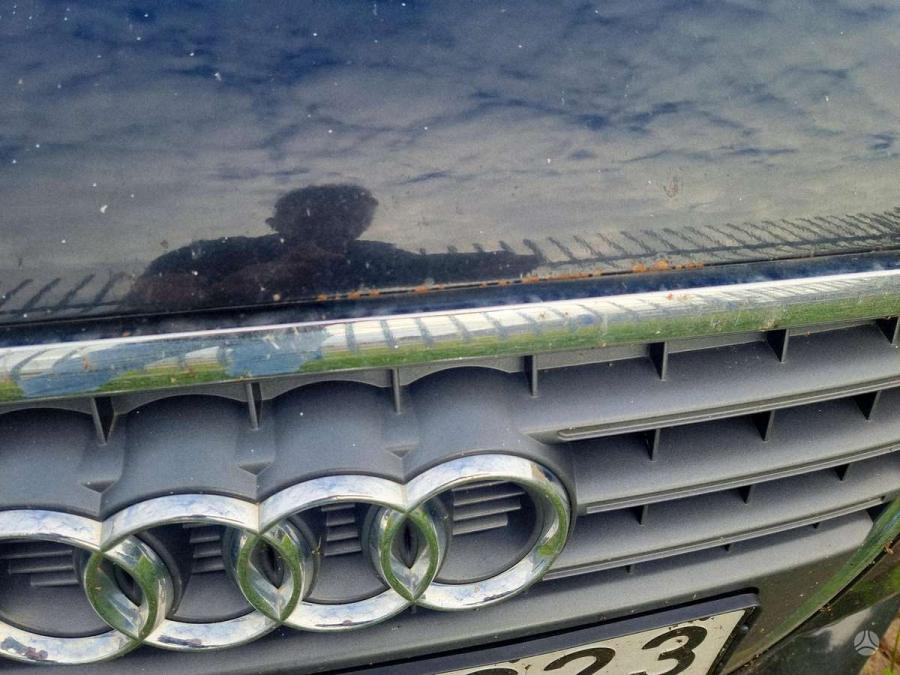 Melns Audi A4 2009 Viļņa, ar dzinēja tilpumu 1.97 L un nobraukumu 358 tūkst. km par 1600 €, foto 14 vietnē AUTOMOTO.COM.LV