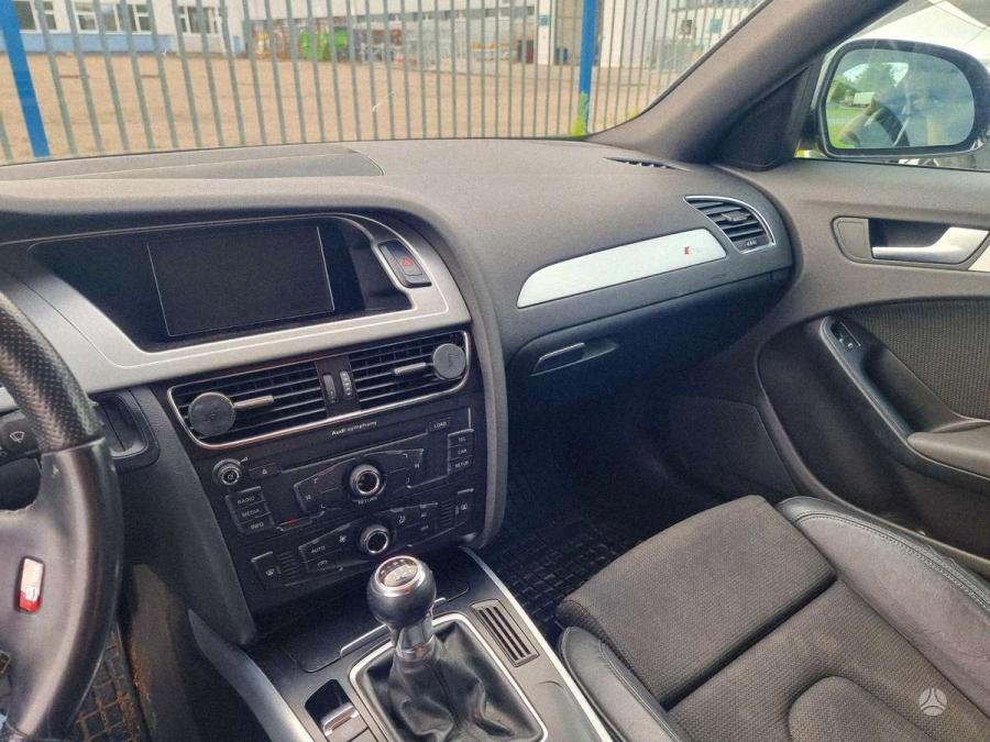 Melns Audi A4 2009 Viļņa, ar dzinēja tilpumu 1.97 L un nobraukumu 358 tūkst. km par 1600 €, foto 18 vietnē AUTOMOTO.COM.LV