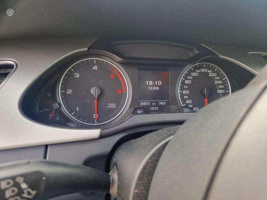 Melns Audi A4 2009 Viļņa, ar dzinēja tilpumu 1.97 L un nobraukumu 358 tūkst. km par 1600 €, foto 23 vietnē AUTOMOTO.COM.LV