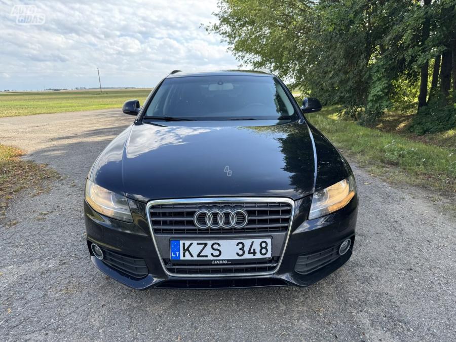 Black Audi A4 2009 in Vilkaviskis, with an engine capacity of 2.00 L and mileage of 330 thousand km for 3200 €, photo 1 on AUTOMOTO.COM.LV