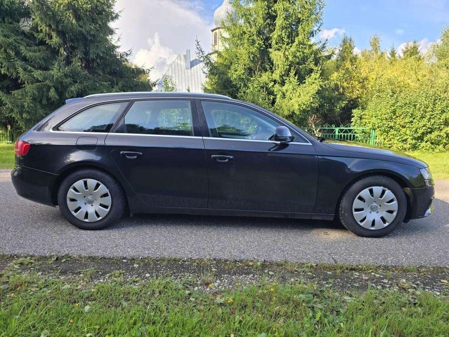 Black Audi A4 2009 in Utena, with an engine capacity of 1.80 L and mileage of 160 thousand km for 3100 €, photo 10 on AUTOMOTO.COM.LV