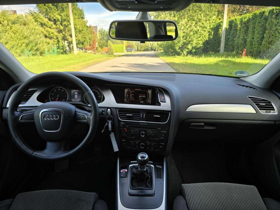 Black Audi A4 2009 in Utena, with an engine capacity of 1.80 L and mileage of 160 thousand km for 3100 €, photo 19 on AUTOMOTO.COM.LV