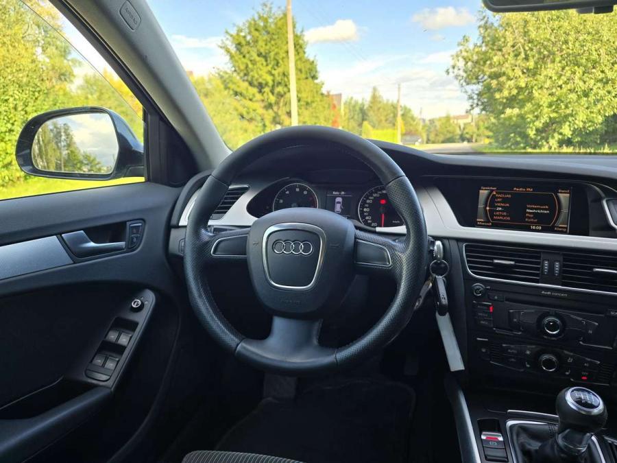 Black Audi A4 2009 in Utena, with an engine capacity of 1.80 L and mileage of 160 thousand km for 3100 €, photo 22 on AUTOMOTO.COM.LV