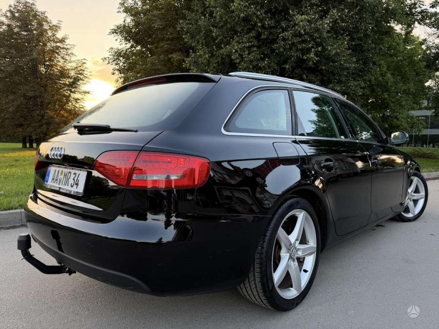Black Audi A4 2009 in Kaunas, with an engine capacity of 1.97 L and mileage of 297 thousand km for 5750 €, photo 22 on AUTOMOTO.COM.LV