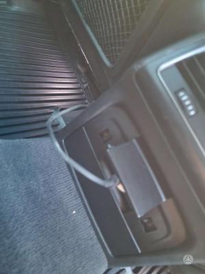 Черный Ауди А4 2009 в Паневежис, объемом двигателя 3.00 л и пробегом 328 тыс. км за 4500 €, фото 20 на AUTOMOTO.COM.LV