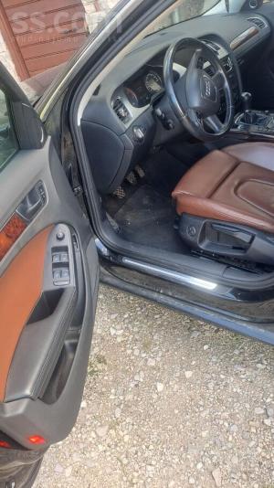 Black Audi A4 2009 in Aluksne, with an engine capacity of 2.00 L and mileage of 299 thousand km for 5500 €, photo 12 on AUTOMOTO.COM.LV