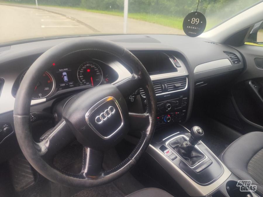 Black Audi A4 2009 in Kretinga, with an engine capacity of 2.00 L and mileage of 276 thousand km for 4000 €, photo 8 on AUTOMOTO.COM.LV