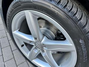Black Audi A4 2009 in Kaunas, with an engine capacity of 2.00 L and mileage of 270 thousand km for 4900 €, photo 16 on AUTOMOTO.COM.LV