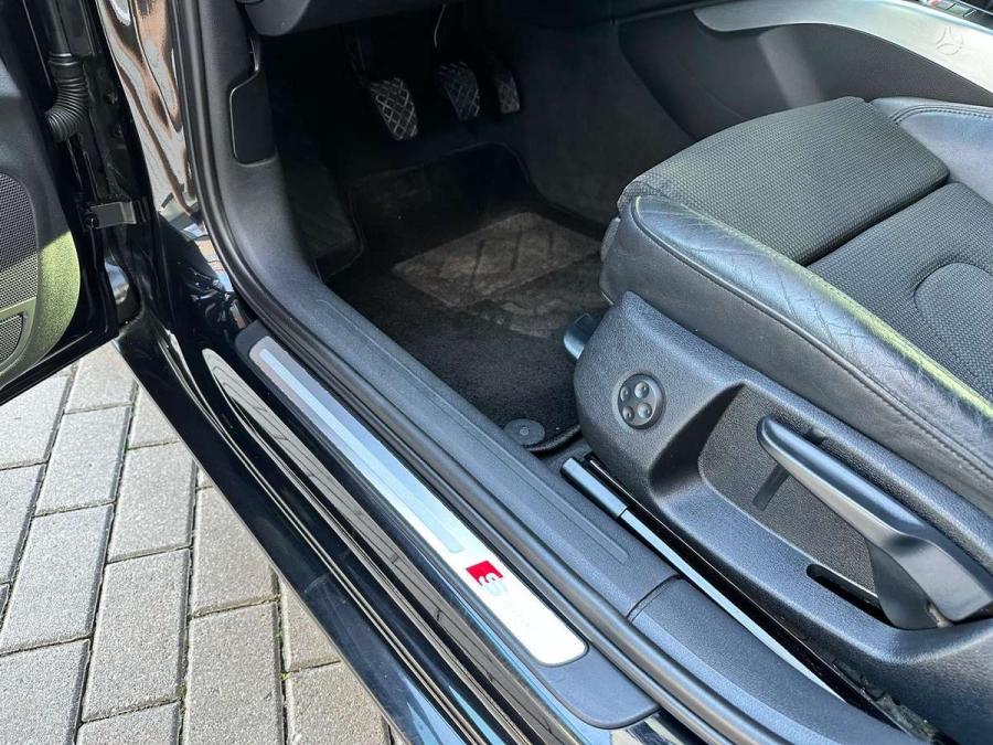 Black Audi A4 2009 in Kaunas, with an engine capacity of 2.00 L and mileage of 270 thousand km for 4900 €, photo 21 on AUTOMOTO.COM.LV