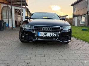 Melns Audi A4 2009 Viļņa, ar dzinēja tilpumu 2.00 L un nobraukumu 290 tūkst. km par 4200 €, foto 3 vietnē AUTOMOTO.COM.LV