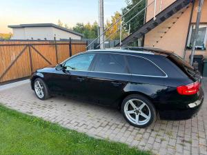 Melns Audi A4 2009 Viļņa, ar dzinēja tilpumu 2.00 L un nobraukumu 290 tūkst. km par 4200 €, foto 8 vietnē AUTOMOTO.COM.LV