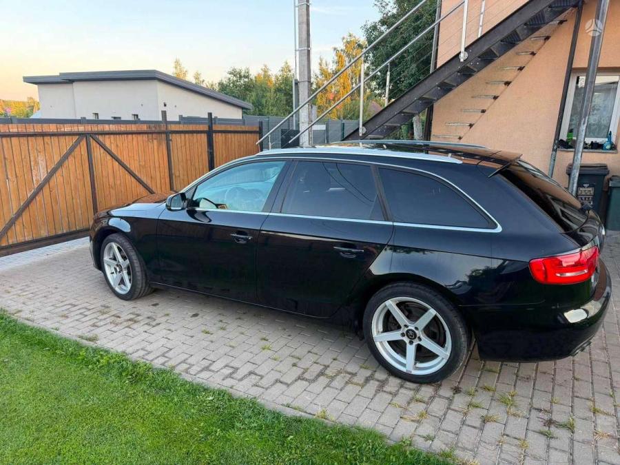 Melns Audi A4 2009 Viļņa, ar dzinēja tilpumu 2.00 L un nobraukumu 290 tūkst. km par 4200 €, foto 8 vietnē AUTOMOTO.COM.LV