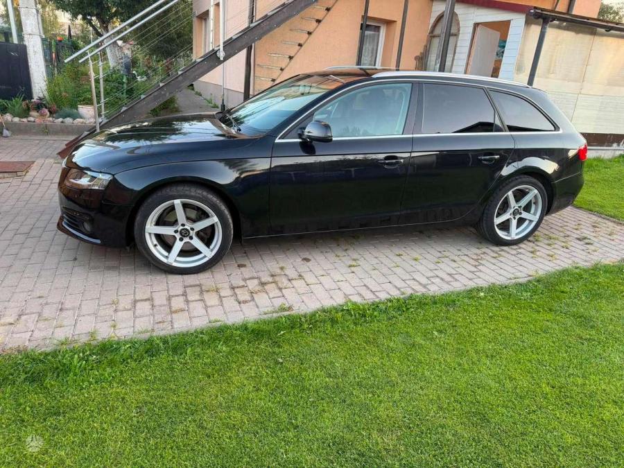 Melns Audi A4 2009 Viļņa, ar dzinēja tilpumu 2.00 L un nobraukumu 290 tūkst. km par 4200 €, foto 10 vietnē AUTOMOTO.COM.LV