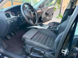 Melns Audi A4 2009 Viļņa, ar dzinēja tilpumu 2.00 L un nobraukumu 290 tūkst. km par 4200 €, foto 18 vietnē AUTOMOTO.COM.LV