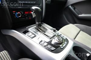 Black Audi A4 2009 in Riga, with an engine capacity of 2.00 L and mileage of 320 thousand km for 6290 €, photo 10 on AUTOMOTO.COM.LV