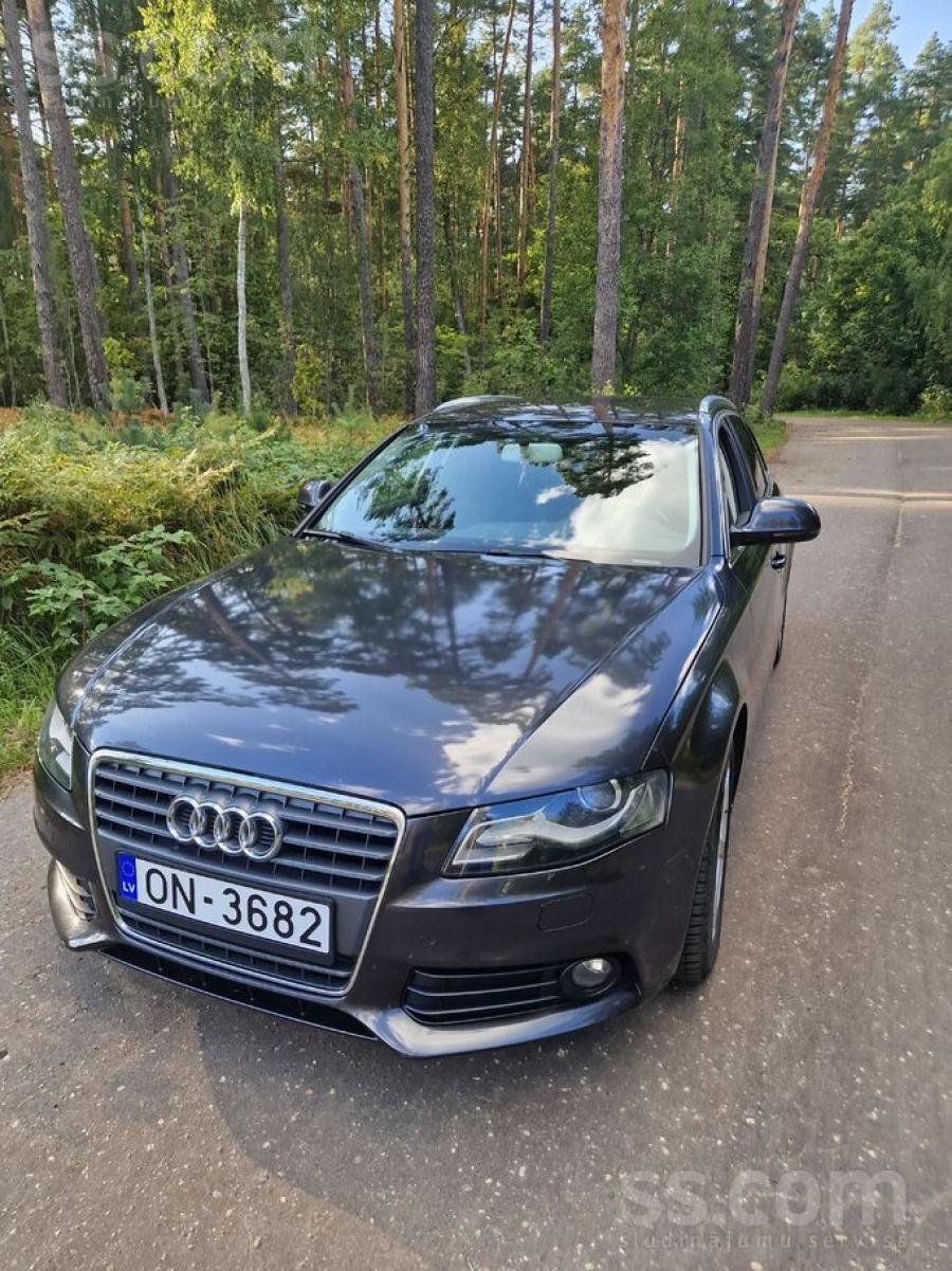 Black Audi A4 2009 in Riga, with an engine capacity of 2.00 L and mileage of 205 thousand km for 6950 €, photo 1 on AUTOMOTO.COM.LV
