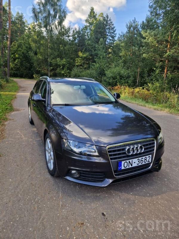 Black Audi A4 2009 in Riga, with an engine capacity of 2.00 L and mileage of 205 thousand km for 6950 €, photo 3 on AUTOMOTO.COM.LV