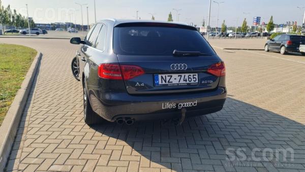 Audi A4 2009 in Riga on AUTOMOTO.COM.LV Black Audi A4 2009 in Riga, with an engine capacity of 2.00 L and mileage of 361 thousand km for 4900 €, photo 4 on AUTOMOTO.COM.LV