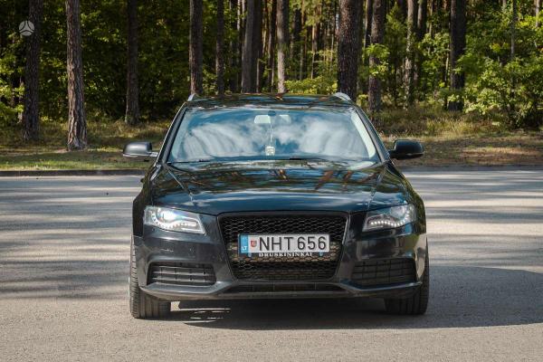 Ауди А4 2009 в Друскининкай на AUTOMOTO.COM.LV Черный Ауди А4 2009 в Друскининкай, объемом двигателя 2.00 л и пробегом 380 тыс. км за 4850 €, фото 1 на AUTOMOTO.COM.LV