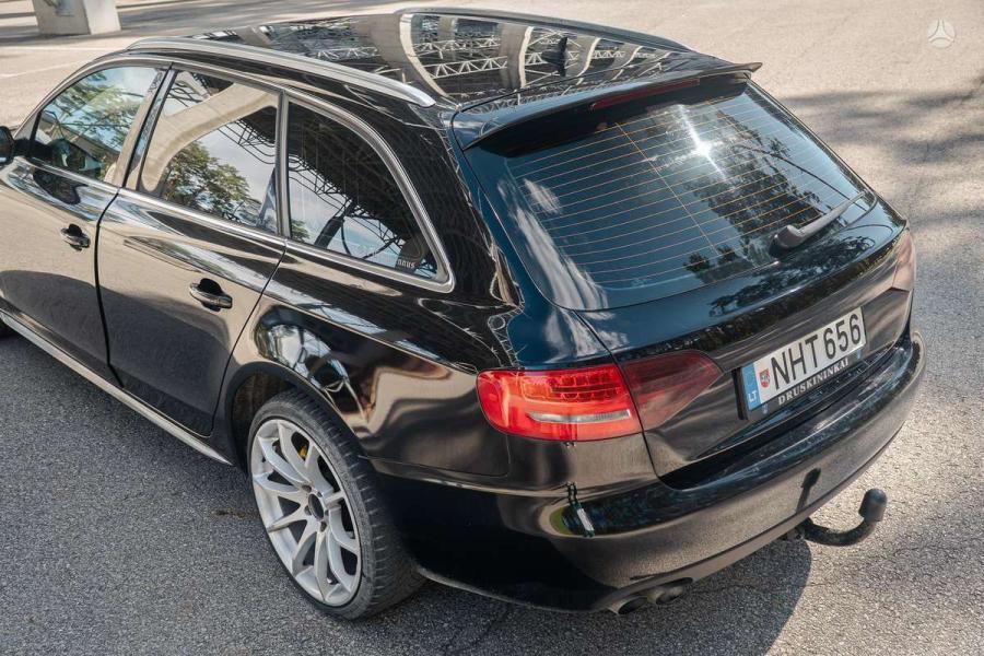 Black Audi A4 2009 in Druskininkai, with an engine capacity of 2.00 L and mileage of 380 thousand km for 4850 €, photo 25 on AUTOMOTO.COM.LV