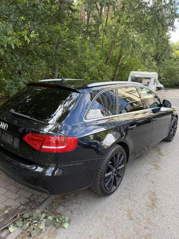 Black Audi A4 2009 in Vilnius, with an engine capacity of 1.97 L and mileage of 269 thousand km for 4900 €, photo 10 on AUTOMOTO.COM.LV