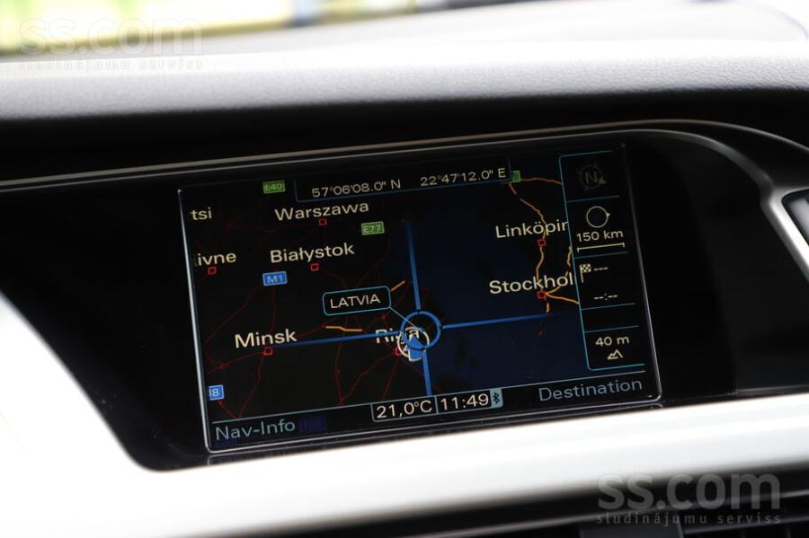 Black Audi A4 2009 in Tukums, with an engine capacity of 1.80 L and mileage of 290 thousand km for 4900 €, photo 10 on AUTOMOTO.COM.LV