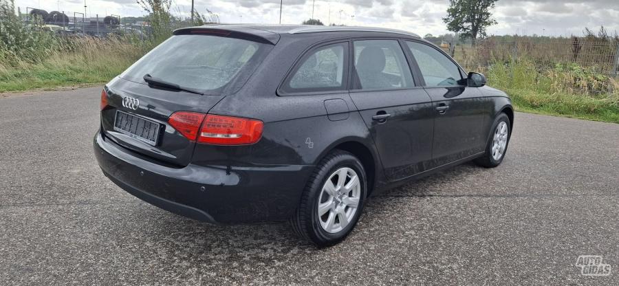 Black Audi A4 2009 in Marijampole, with an engine capacity of 2.00 L and mileage of 291 thousand km for 5200 €, photo 4 on AUTOMOTO.COM.LV