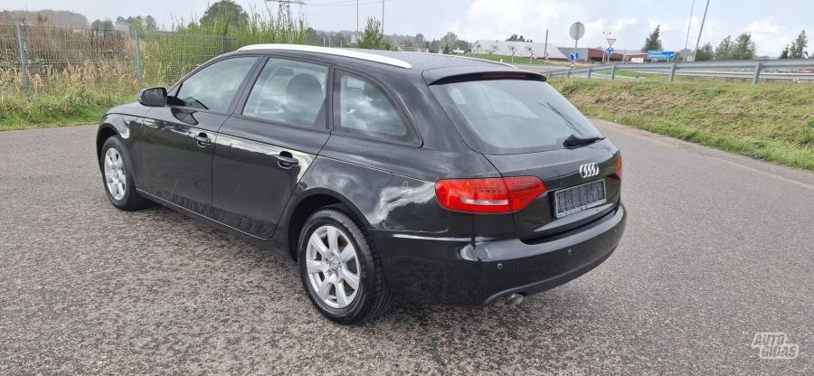 Black Audi A4 2009 in Marijampole, with an engine capacity of 2.00 L and mileage of 291 thousand km for 5200 €, photo 5 on AUTOMOTO.COM.LV