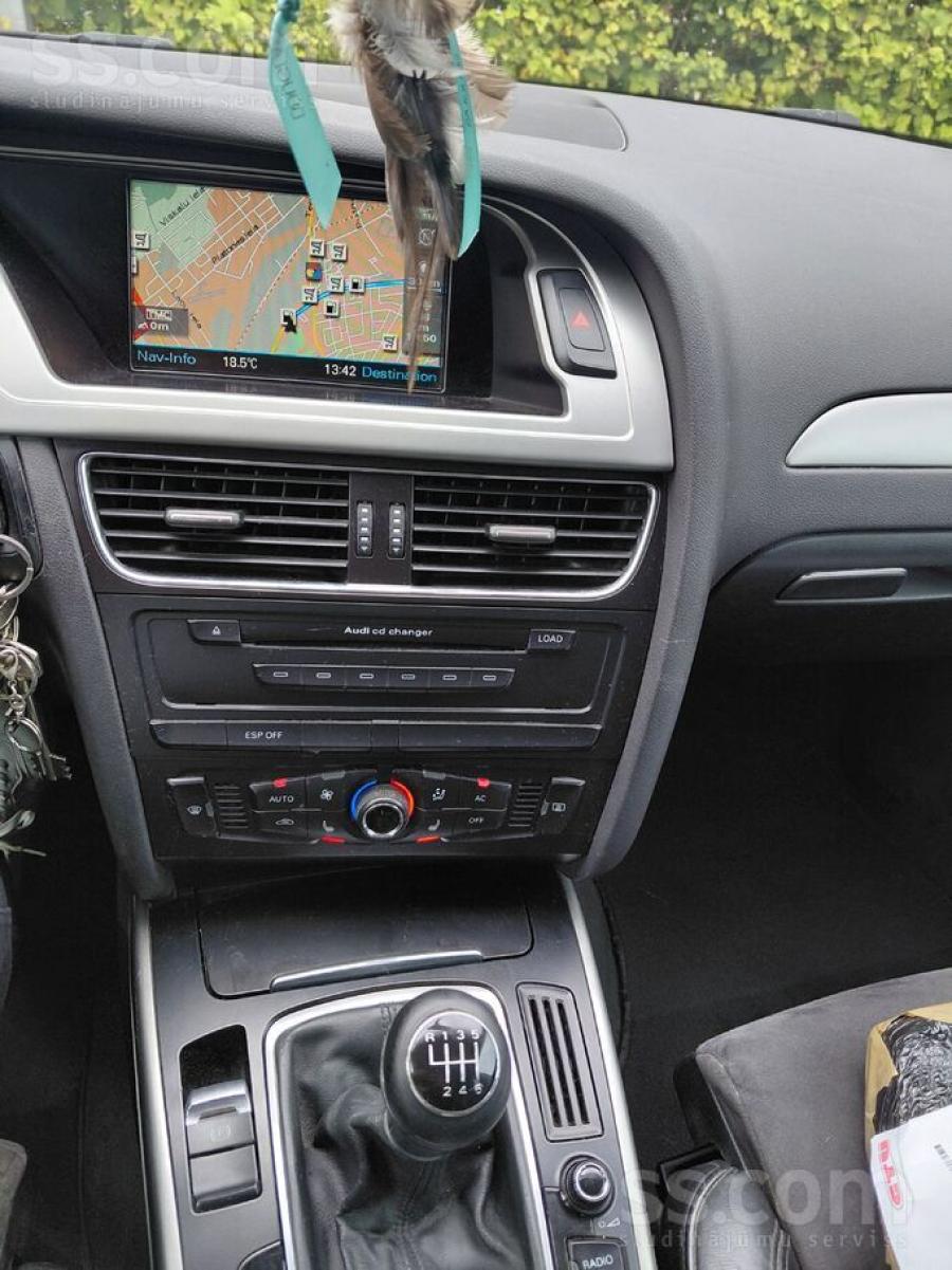 Melns Audi A4 2009 Jelgava, ar dzinēja tilpumu 3.00 L un nobraukumu 430 tūkst. km par 4300 €, foto 10 vietnē AUTOMOTO.COM.LV
