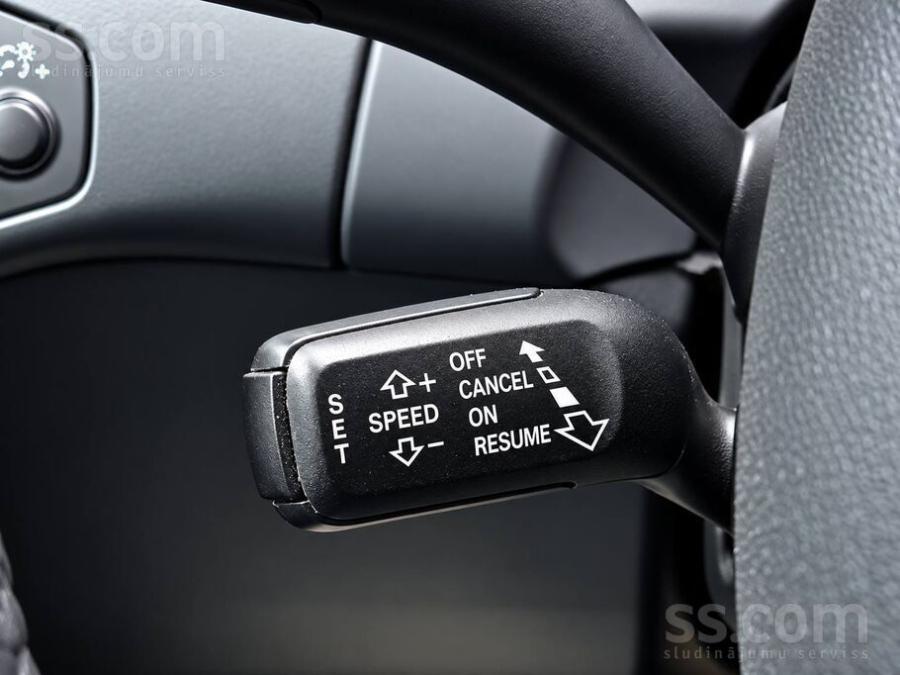 Black Audi A4 2009 in Tukums, with an engine capacity of 2.00 L and mileage of 370 thousand km for 4990 €, photo 12 on AUTOMOTO.COM.LV