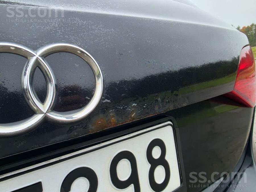 Черный Ауди А4 2009 в Тукумс, объемом двигателя 3.00 л и пробегом 334 тыс. км за 4750 €, фото 15 на AUTOMOTO.COM.LV
