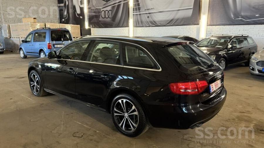 Melns Audi A4 2009 Rīga, ar dzinēja tilpumu 2.00 L un nobraukumu 207 tūkst. km par 5950 €, foto 20 vietnē AUTOMOTO.COM.LV