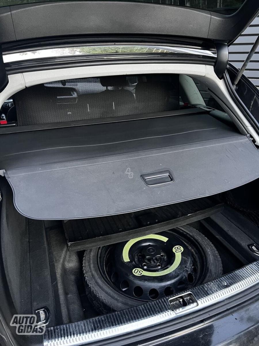 Melns Audi A4 2009 Viļņa, ar dzinēja tilpumu 2.00 L un nobraukumu 300 tūkst. km par 3600 €, foto 17 vietnē AUTOMOTO.COM.LV