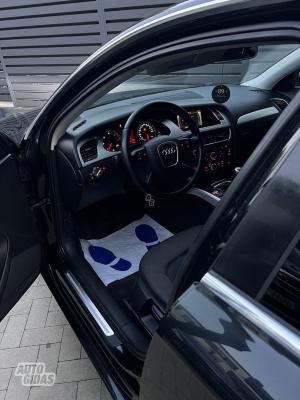 Melns Audi A4 2009 Viļņa, ar dzinēja tilpumu 2.00 L un nobraukumu 300 tūkst. km par 3600 €, foto 24 vietnē AUTOMOTO.COM.LV