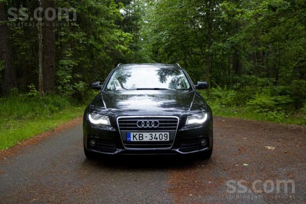Melns Audi A4 2010 Rīga, ar dzinēja tilpumu 2.00 L un nobraukumu 390 tūkst. km par 3900 €, foto 1 vietnē AUTOMOTO.COM.LV