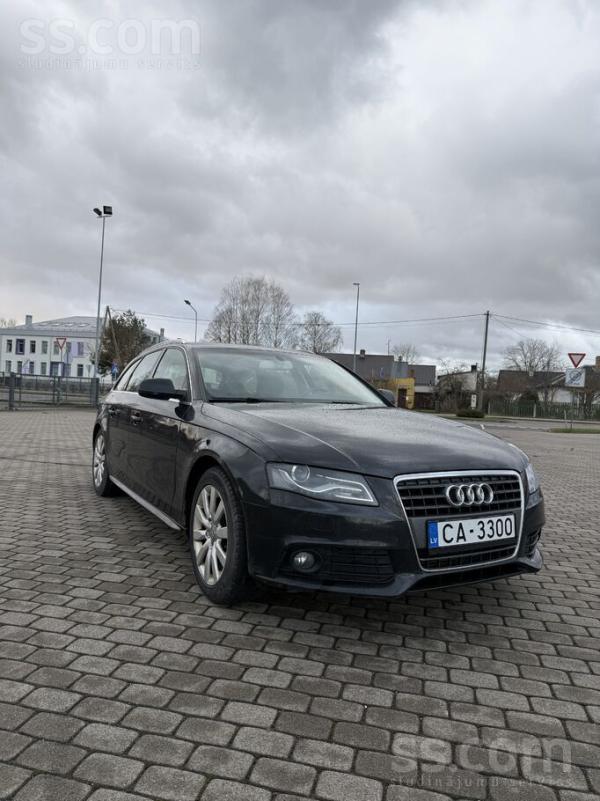 Black Audi A4 2010 in Jelgava, with an engine capacity of 2.00 L and mileage of 446 thousand km for 4000 €, photo 1 on AUTOMOTO.COM.LV