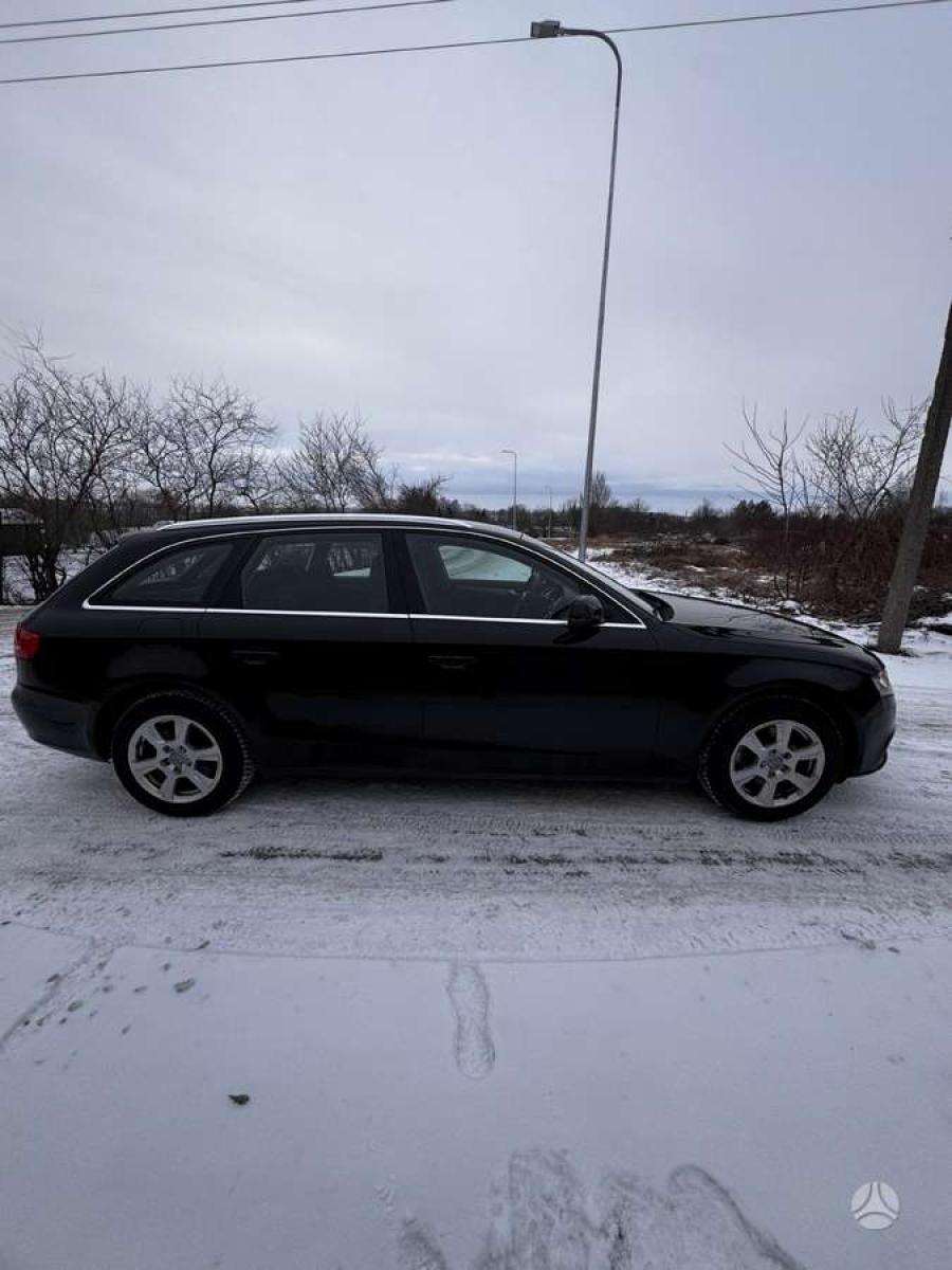 Black Audi A4 2010 in Vilkaviskis, with an engine capacity of 1.97 L and mileage of 230 thousand km for 5300 €, photo 4 on AUTOMOTO.COM.LV