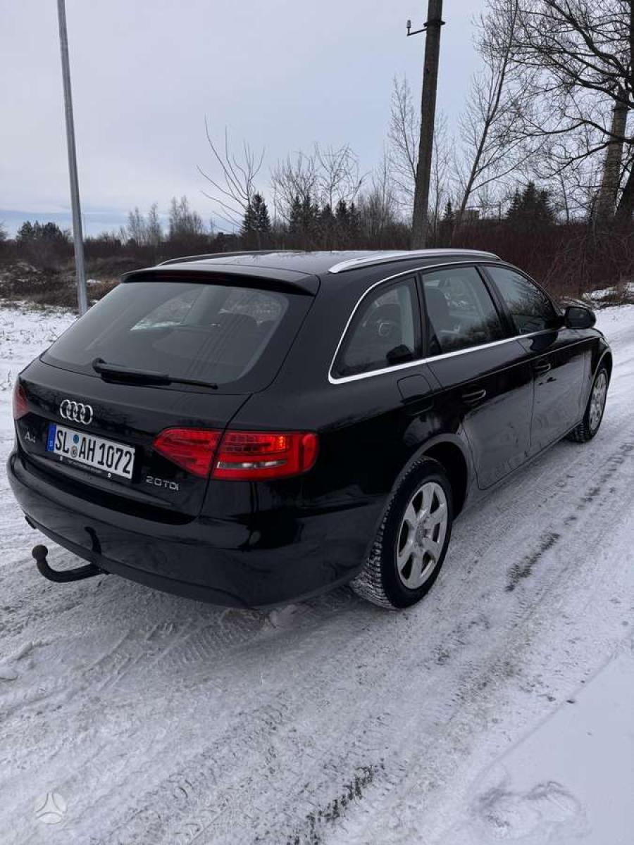Black Audi A4 2010 in Vilkaviskis, with an engine capacity of 1.97 L and mileage of 230 thousand km for 5300 €, photo 7 on AUTOMOTO.COM.LV
