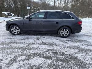 Black Audi A4 2010 in Siauliai, with an engine capacity of 2.00 L and mileage of 440 thousand km for 3900 €, photo 8 on AUTOMOTO.COM.LV