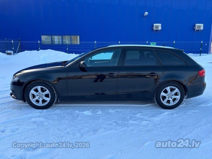 Melns Audi A4 2010 Paide, ar dzinēja tilpumu 2.00 L un nobraukumu 344 tūkst. km par 4490 €, foto 3 vietnē AUTOMOTO.COM.LV