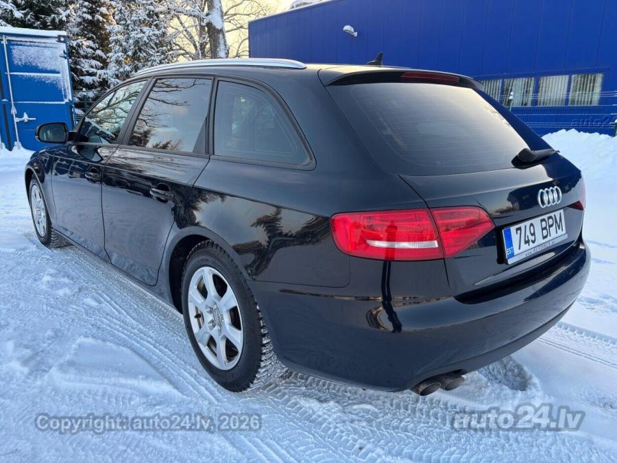 Melns Audi A4 2010 Paide, ar dzinēja tilpumu 2.00 L un nobraukumu 344 tūkst. km par 4490 €, foto 4 vietnē AUTOMOTO.COM.LV