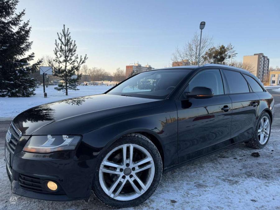 Black Audi A4 2010 in Kaunas, with an engine capacity of 1.97 L and mileage of 338 thousand km for 4650 €, photo 1 on AUTOMOTO.COM.LV