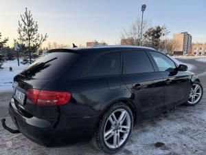 Black Audi A4 2010 in Kaunas, with an engine capacity of 1.97 L and mileage of 338 thousand km for 4650 €, photo 4 on AUTOMOTO.COM.LV