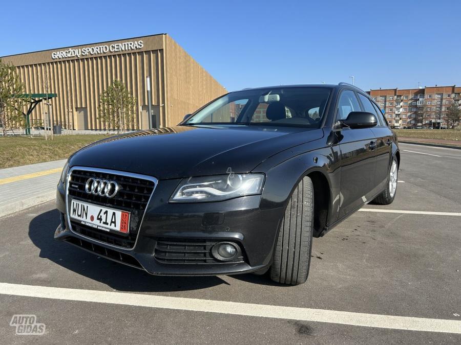Black Audi A4 2010 in Klaipeda, with an engine capacity of 3.00 L and mileage of 390 thousand km for 4750 €, photo 1 on AUTOMOTO.COM.LV