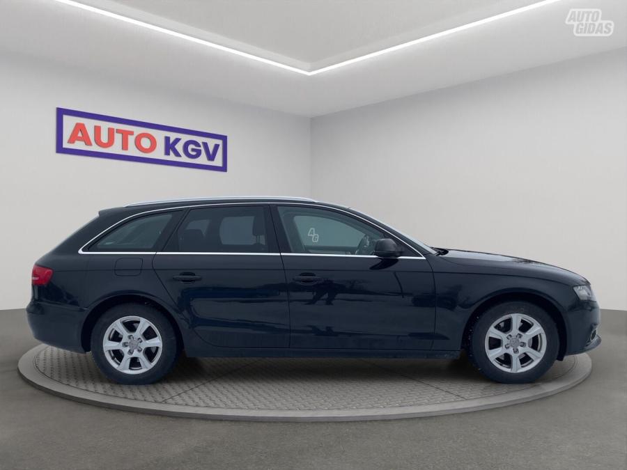 Black Audi A4 2010 in Vilnius, with an engine capacity of 2.00 L and mileage of 306 thousand km for 5899 €, photo 7 on AUTOMOTO.COM.LV