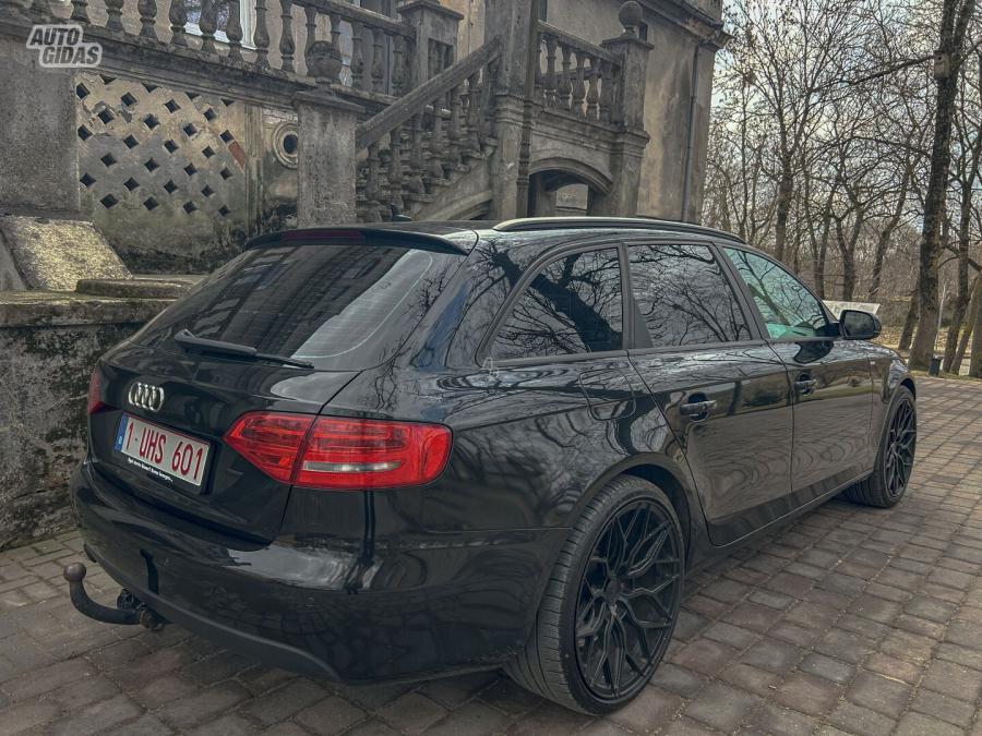 Black Audi A4 2010 in Kaunas, with an engine capacity of 2.00 L and mileage of 335 thousand km for 5150 €, photo 11 on AUTOMOTO.COM.LV