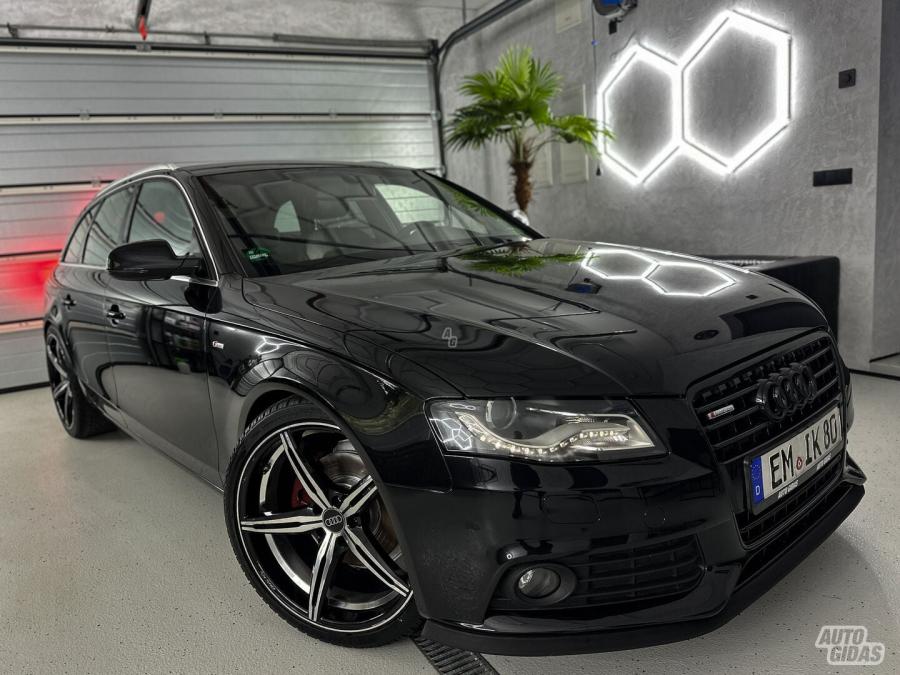 Black Audi A4 2010 in Kaunas, with an engine capacity of 2.00 L and mileage of 320 thousand km for 6850 €, photo 1 on AUTOMOTO.COM.LV